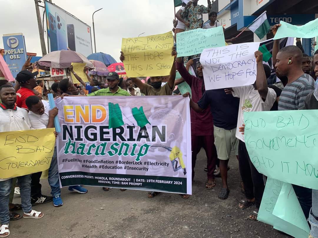 Ebí n’pawa: Protesters lament high food prices - FarmingFarmersFarms